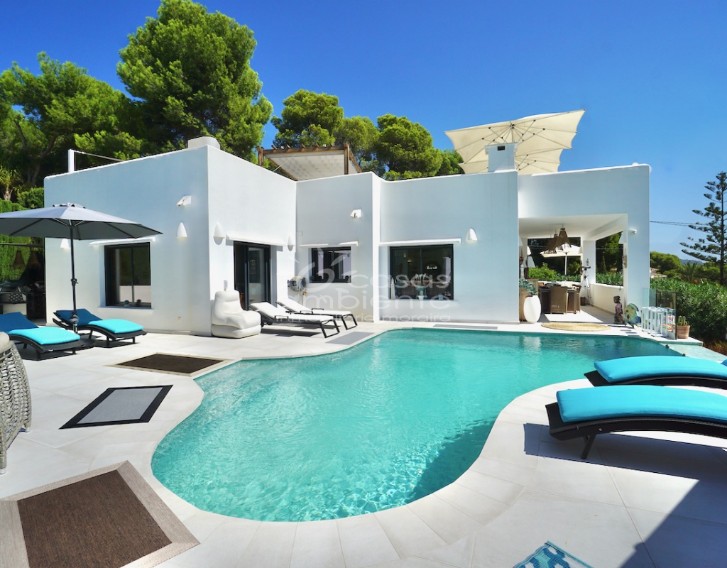 Sea view Villa for sale in Moravit, Moraira